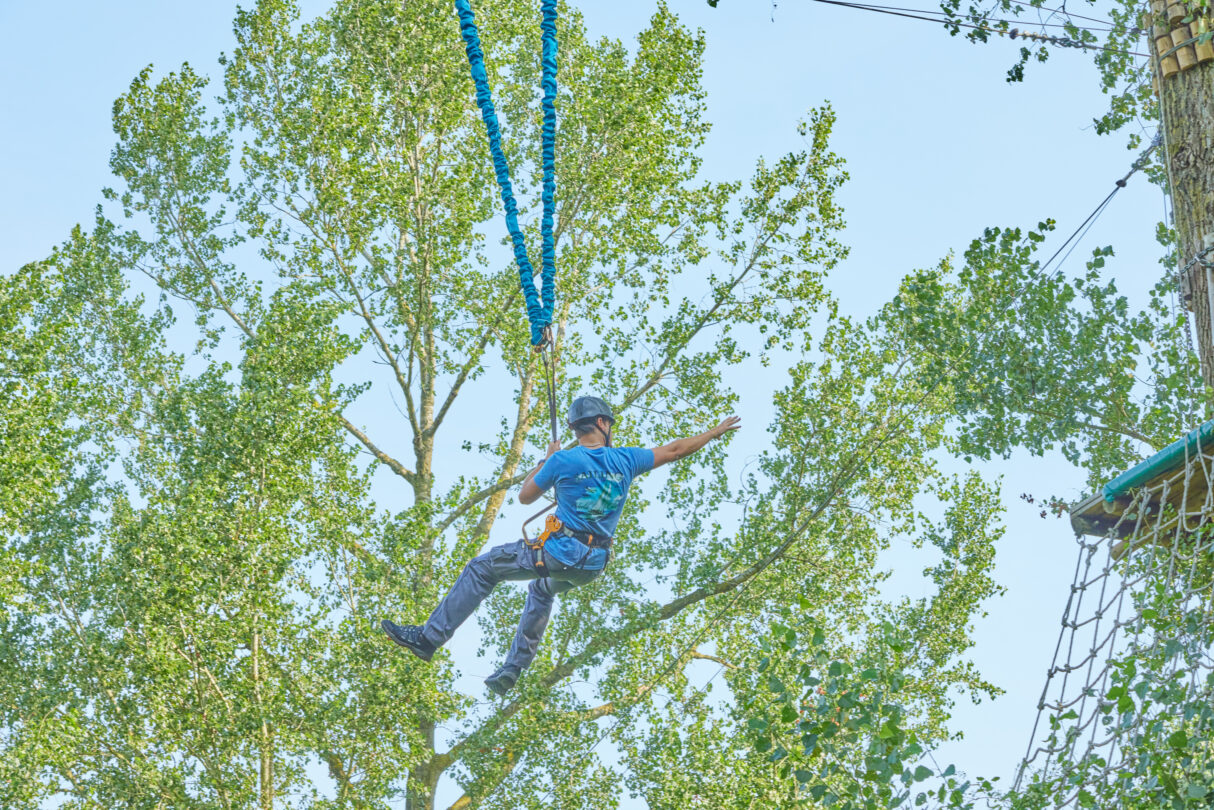 Ziplines bij Fun Forest Almere - De langste zipline van Nederland!